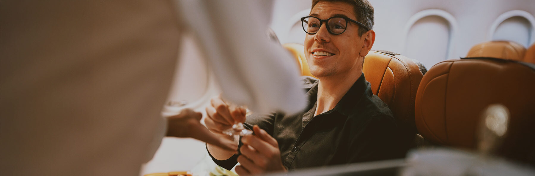 What Is a First Class Flight? What Is Included in First Class ...